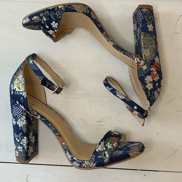 Shoes | Asian Inspired Block Heel Open Toe Shoes Size 75 | Poshmark